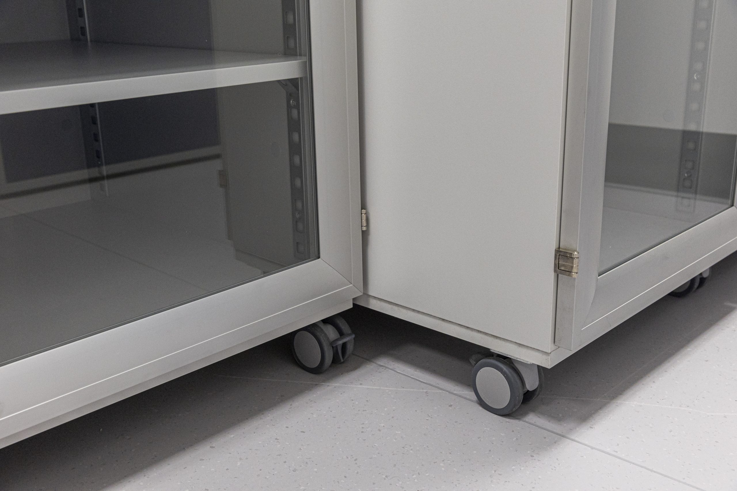 Benefits of Mobile Storage | Stirling Medical & Scientific Ltd