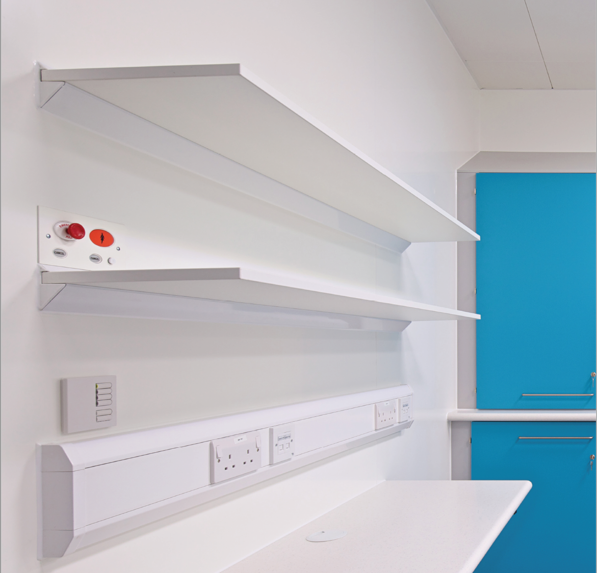 Smarter Shelving for Clinical Spaces - stirlingmedical.co.uk