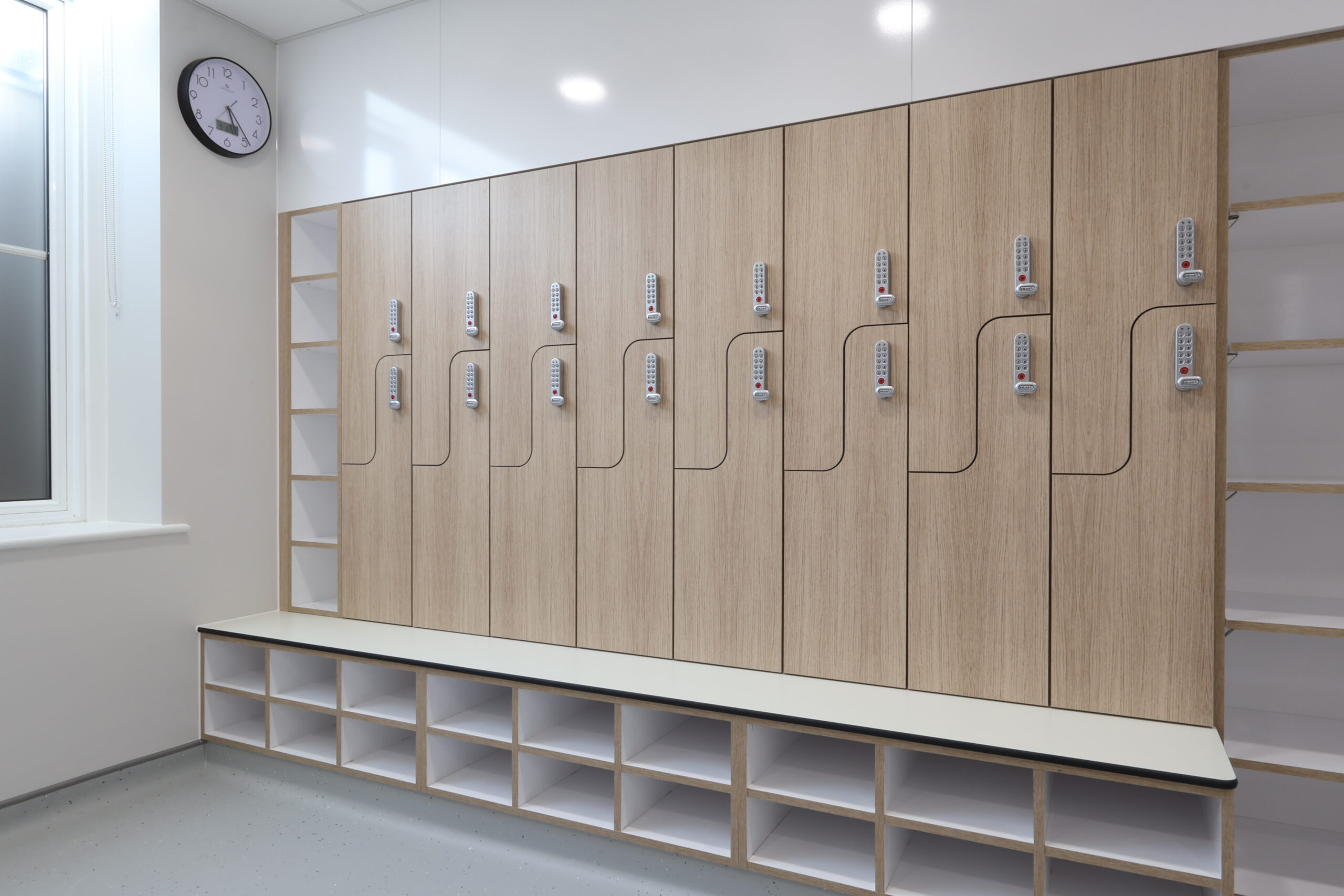 Lockers - stirlingmedical.co.uk